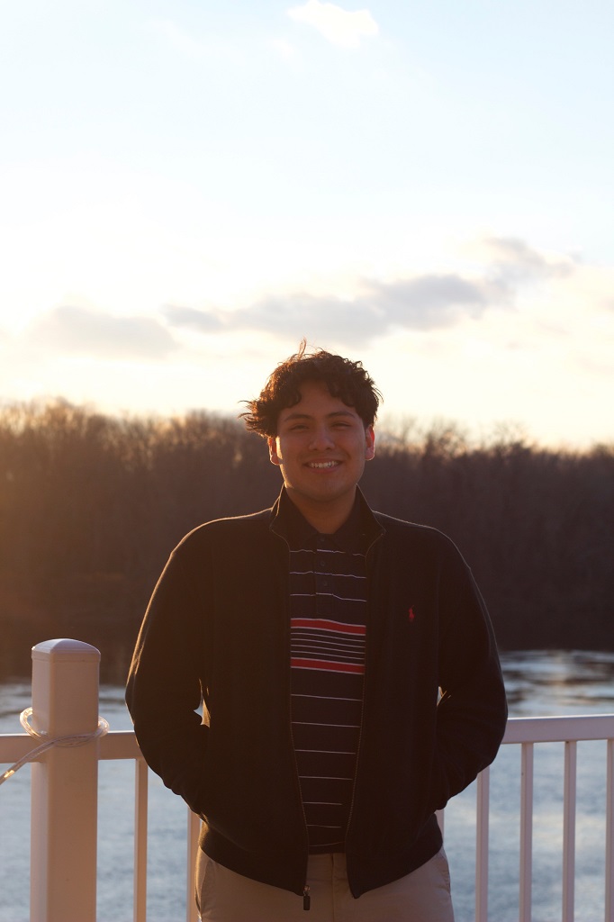 2019 Rowe Scholar: Angelo Franco | UConn Honors Program | Honors ...